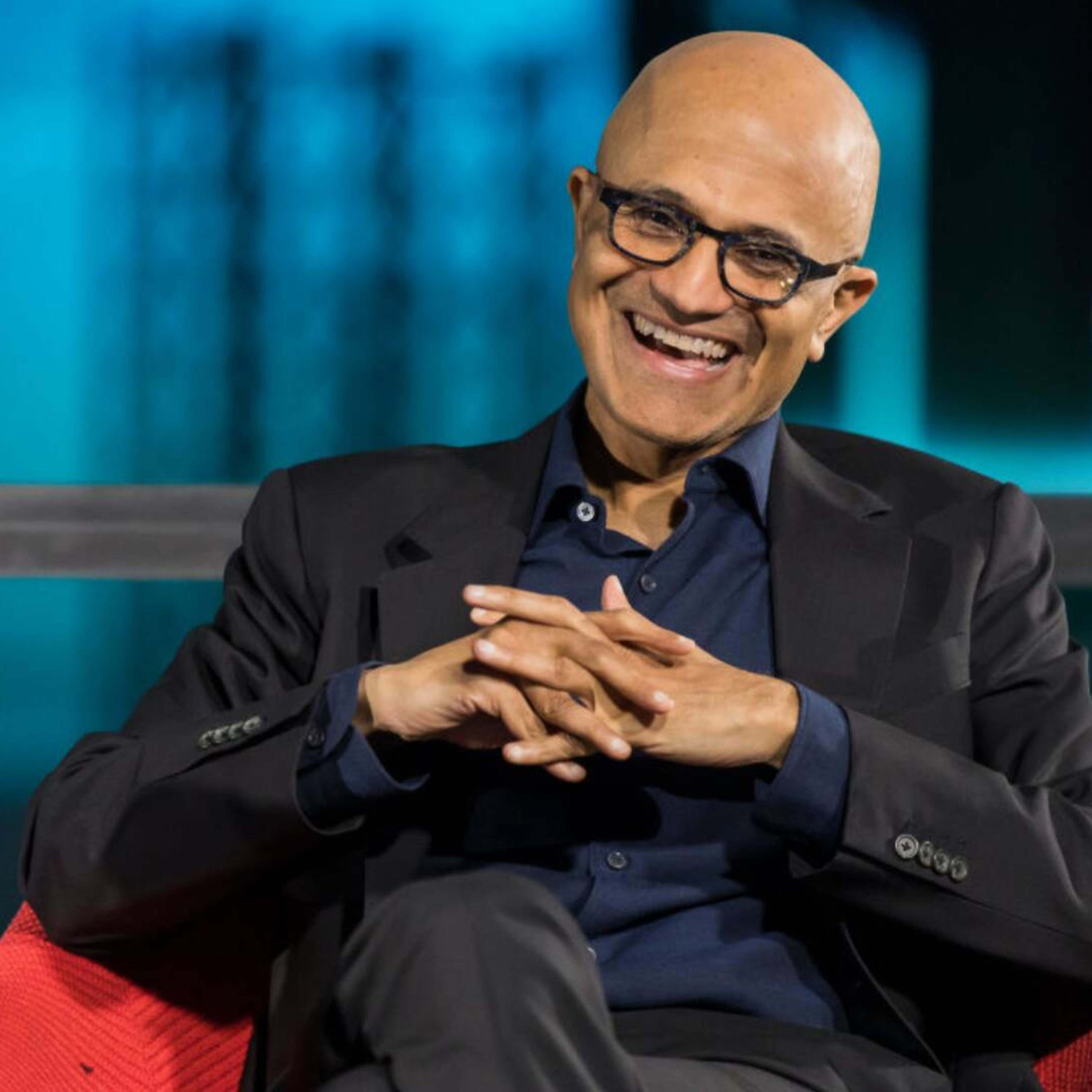 Apple could reboot Siri to finally please users - TheStreet