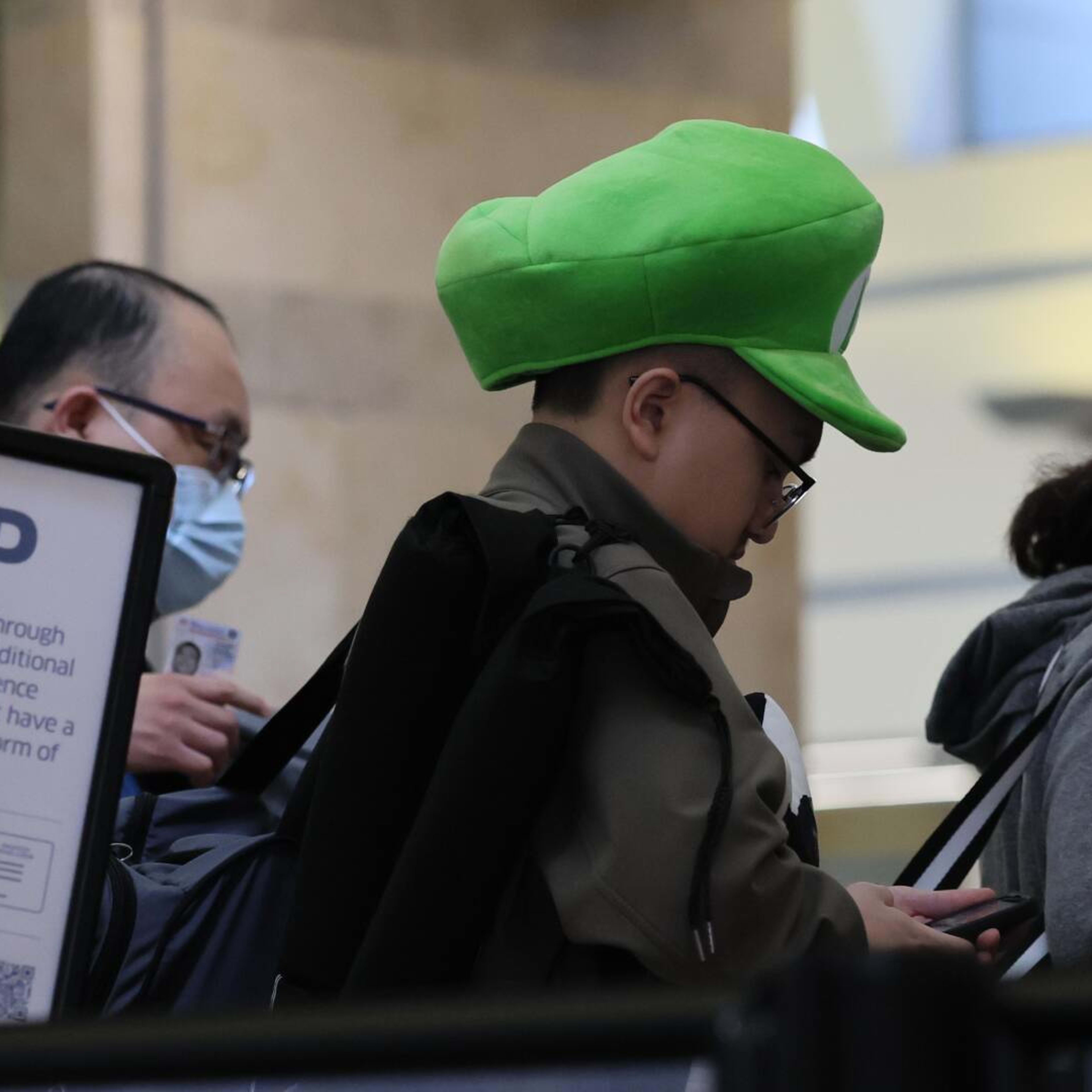 TSA quietly cracks down on popular travel essential - TheStreet