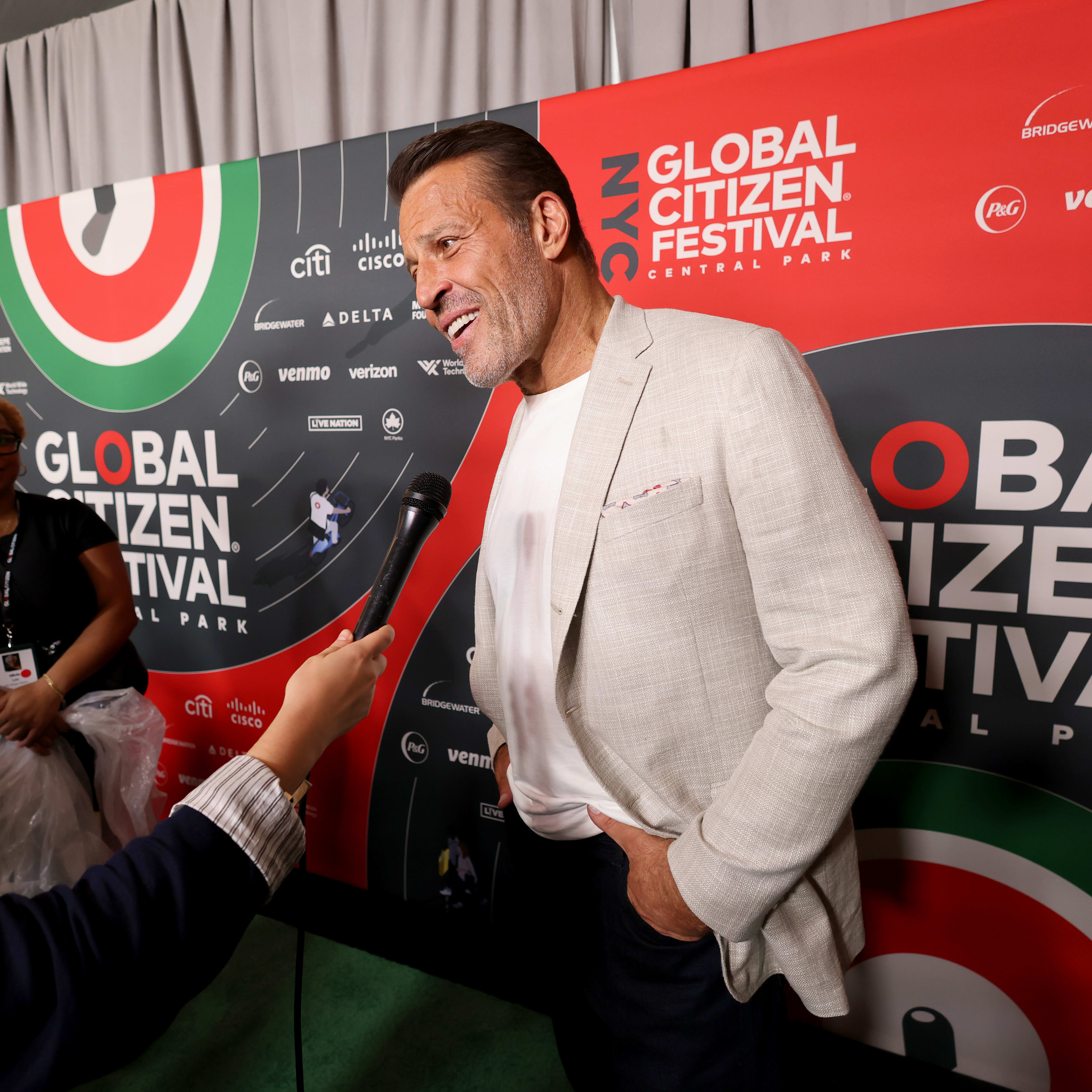 Suze Orman’s net worth in 2025: The personal finance icon’s wealth ...