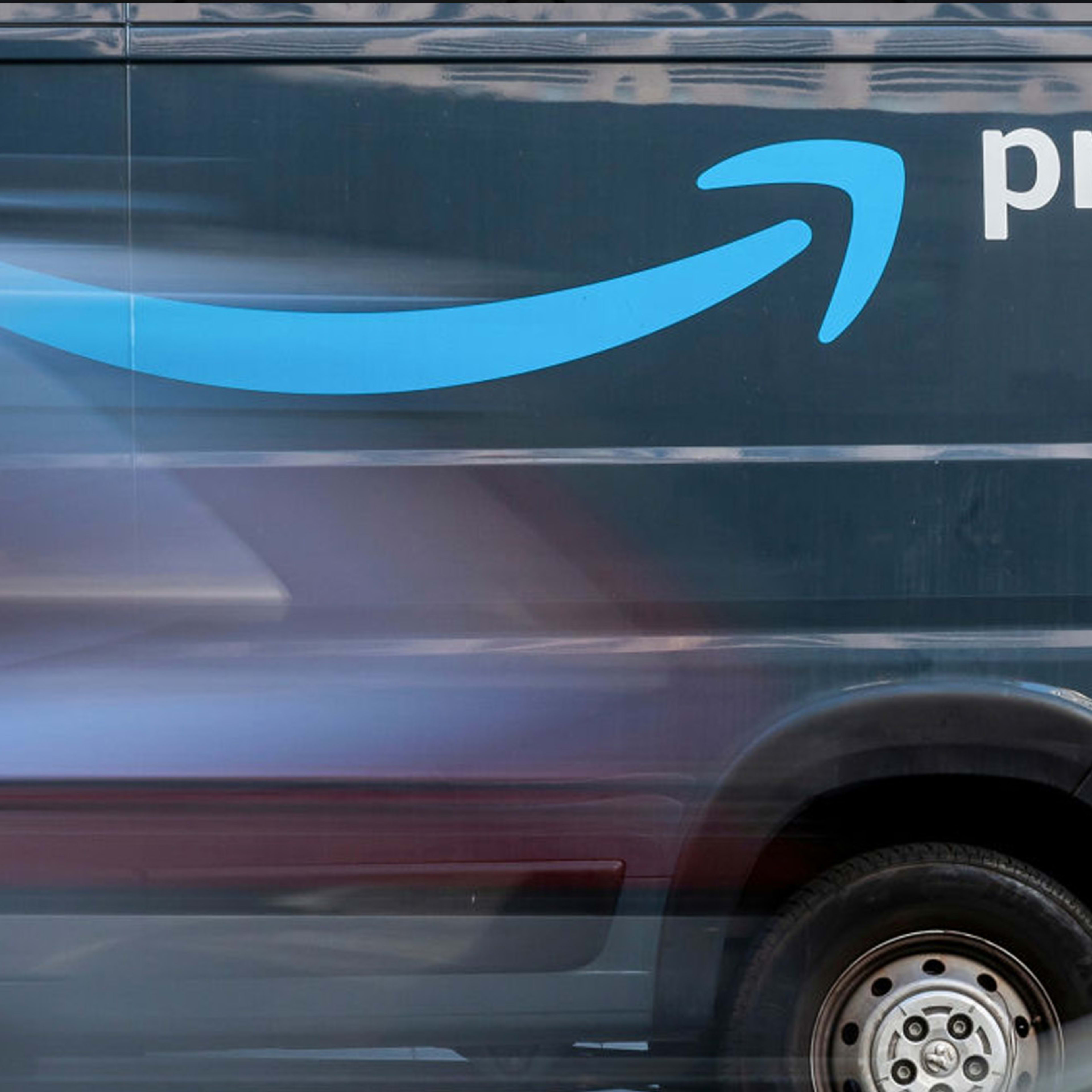 Virgin Galactic Stock Rises; Sales Reopened Starting at $450,000 a Seat ...