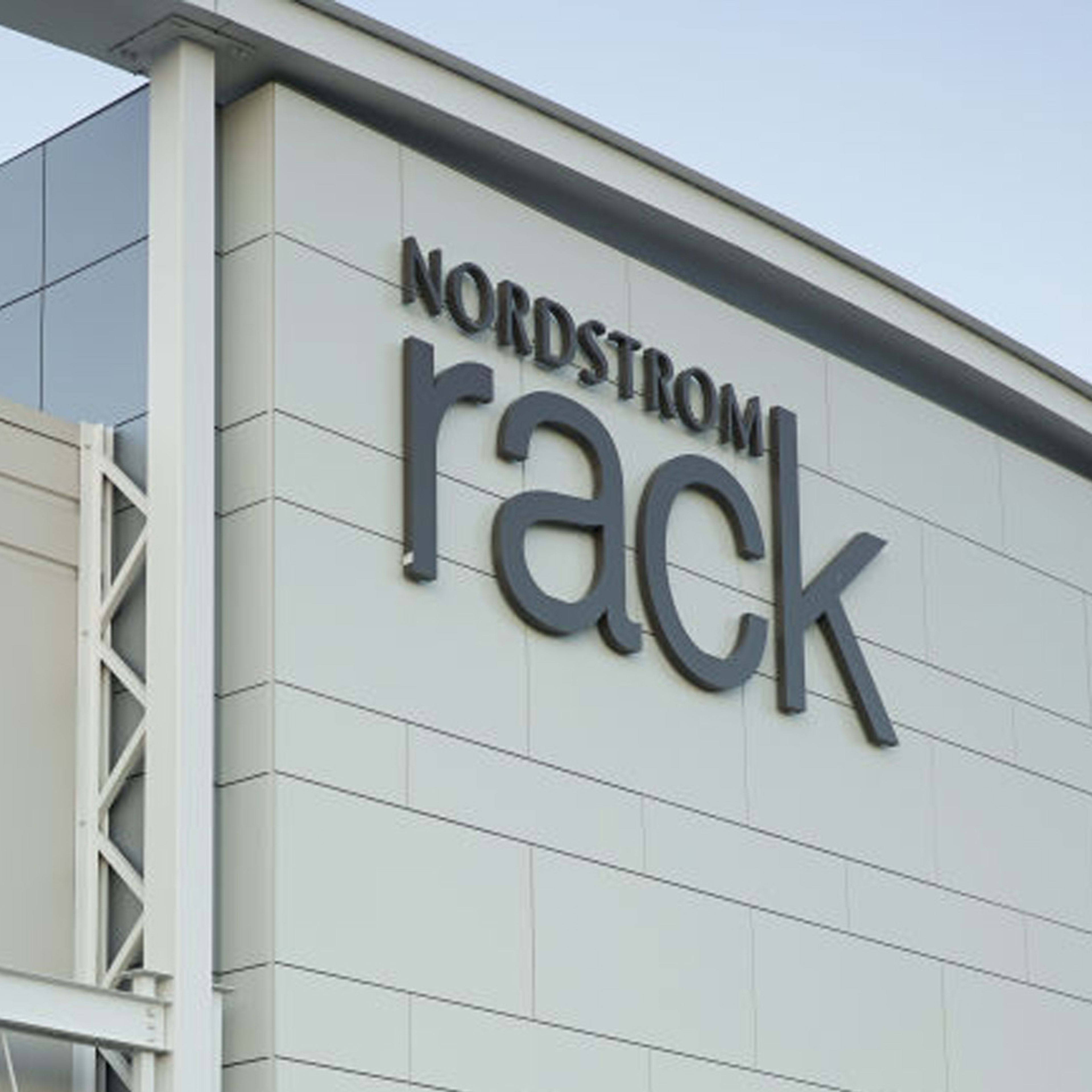 Coach Outlet's new clearance bags are up to 70% off - TheStreet