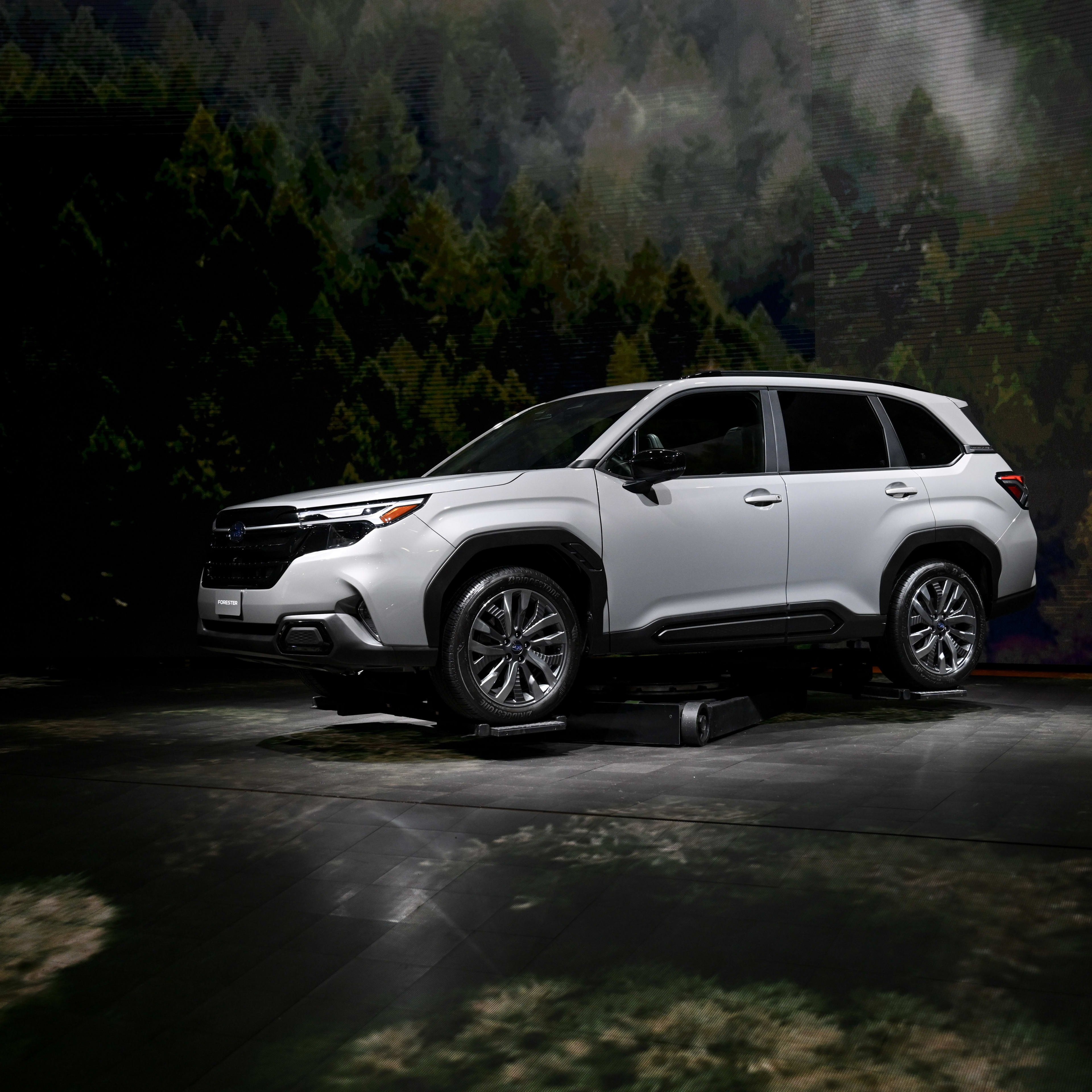 The best affordable fuel-efficient cars according to Consumer Reports ...