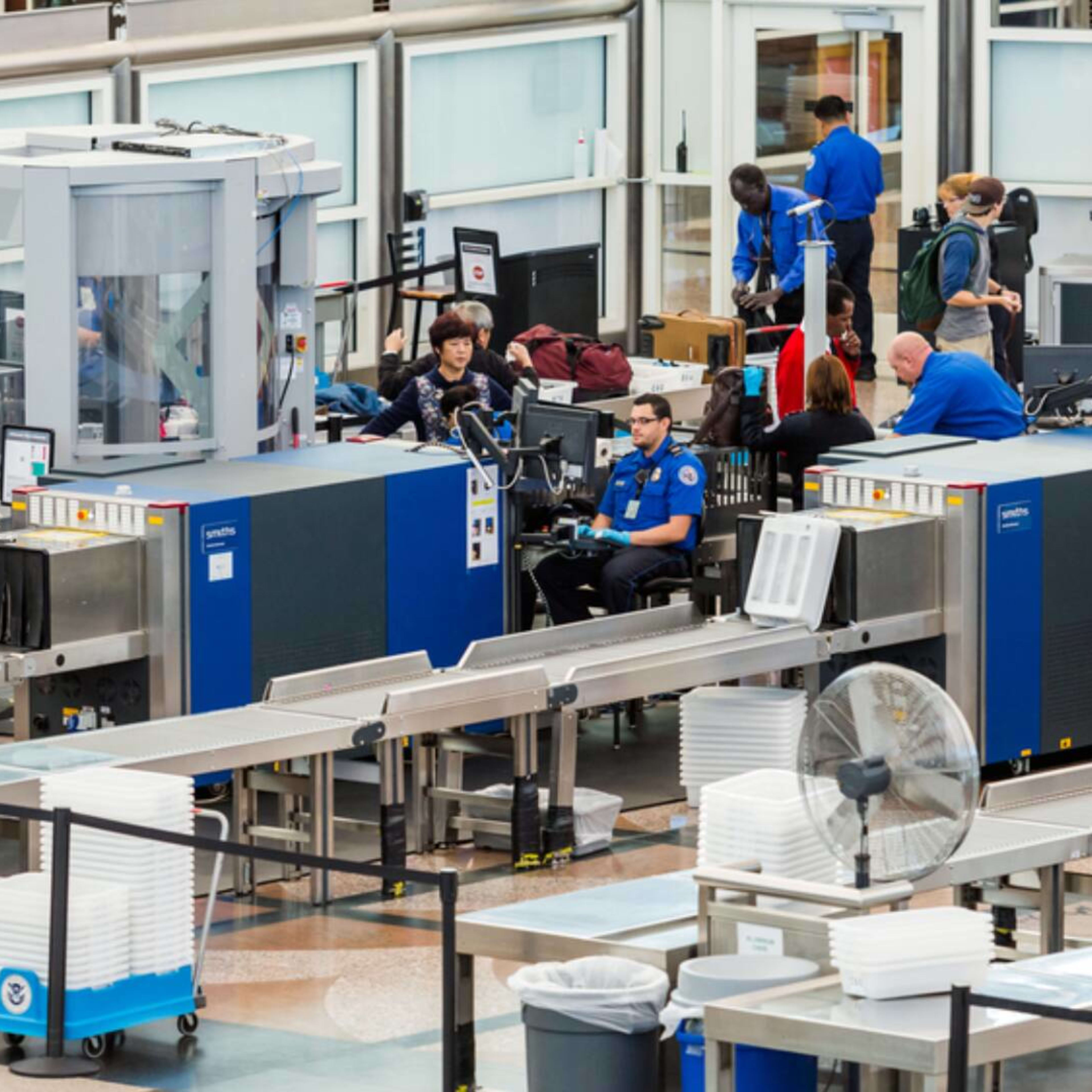 What Is a Regional Bank? Definition & Examples - TheStreet