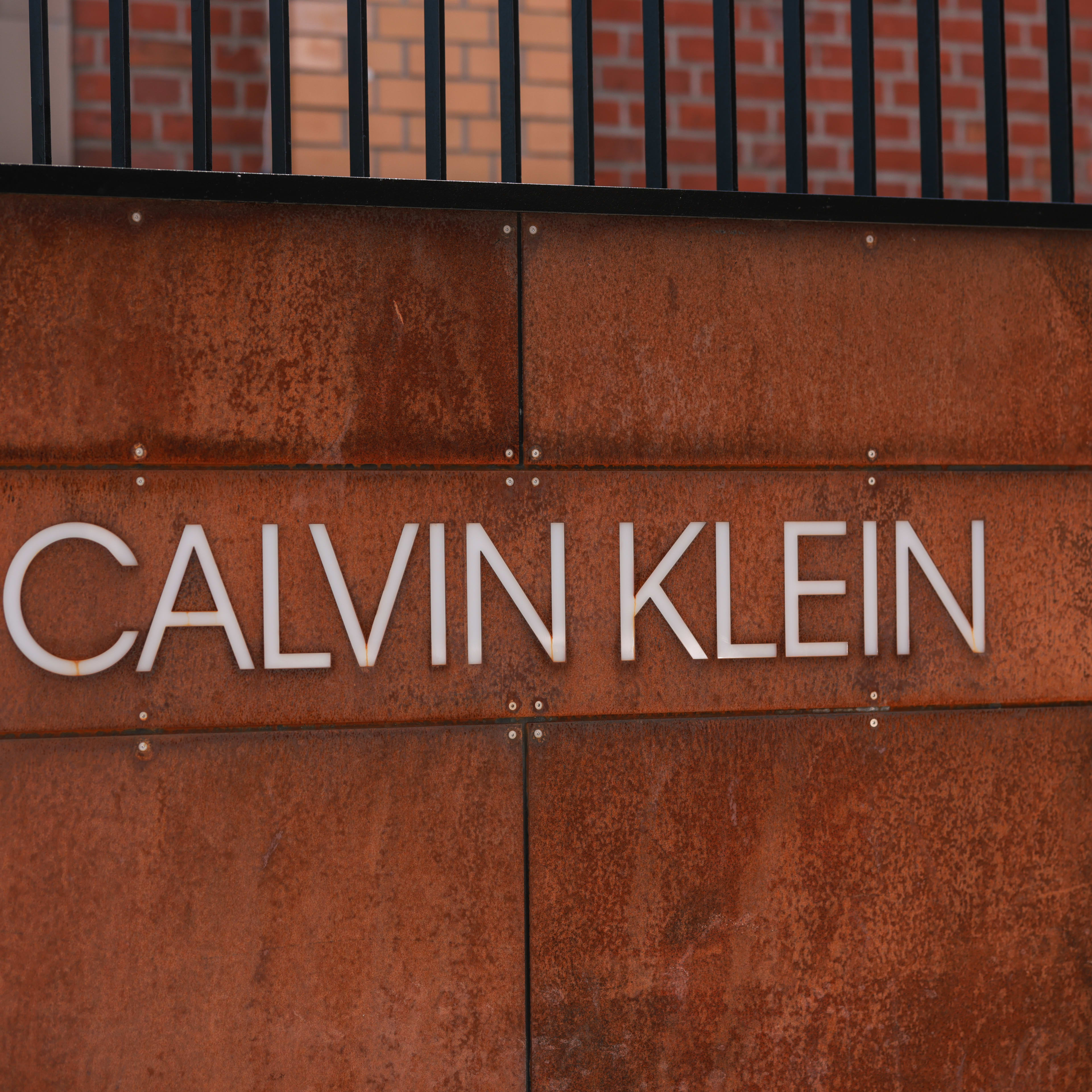 She saved $100K by 25 and quit her job — Here’s how - TheStreet