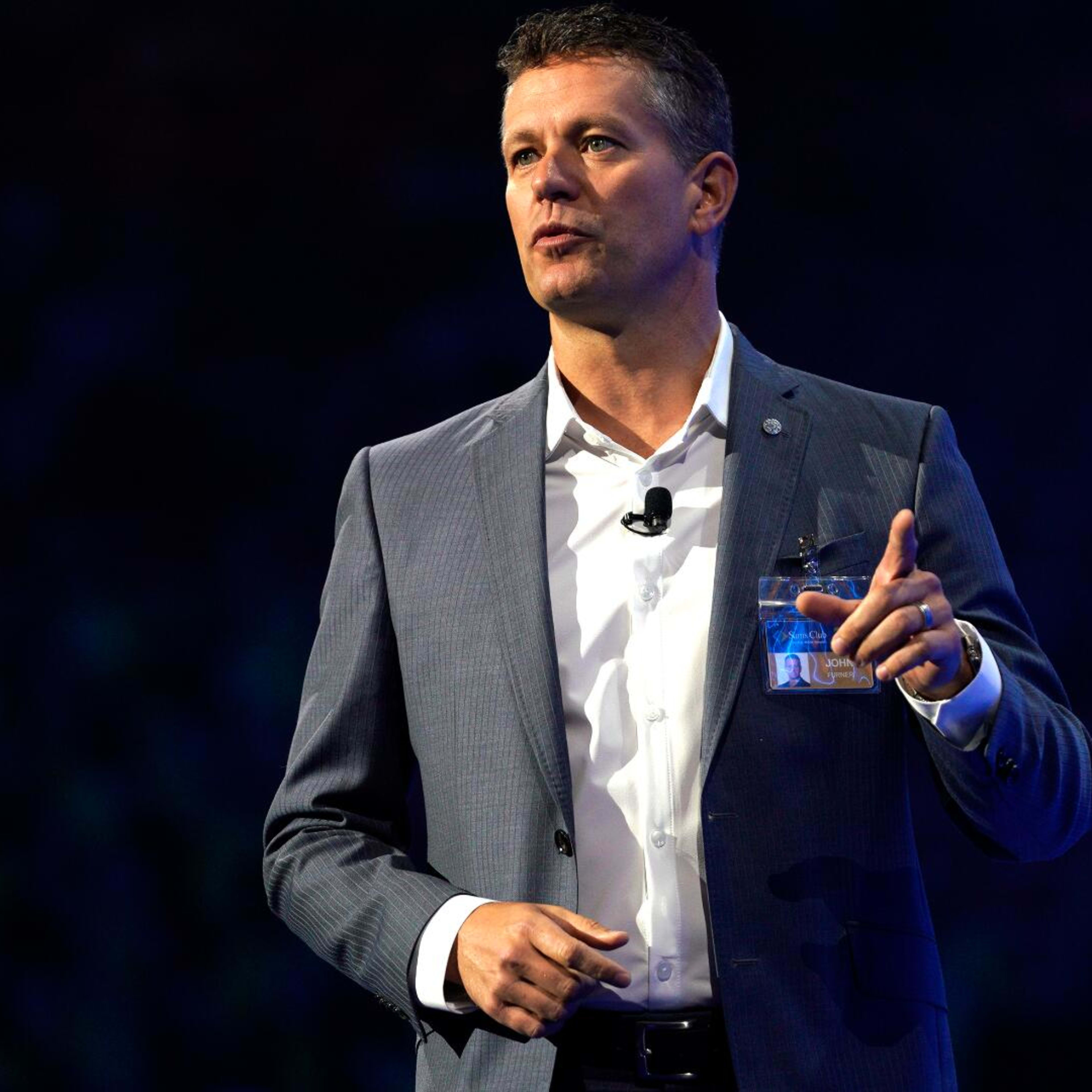 Walmart CEO Furner makes c-suite changes, gets multi-million dollar pay ...