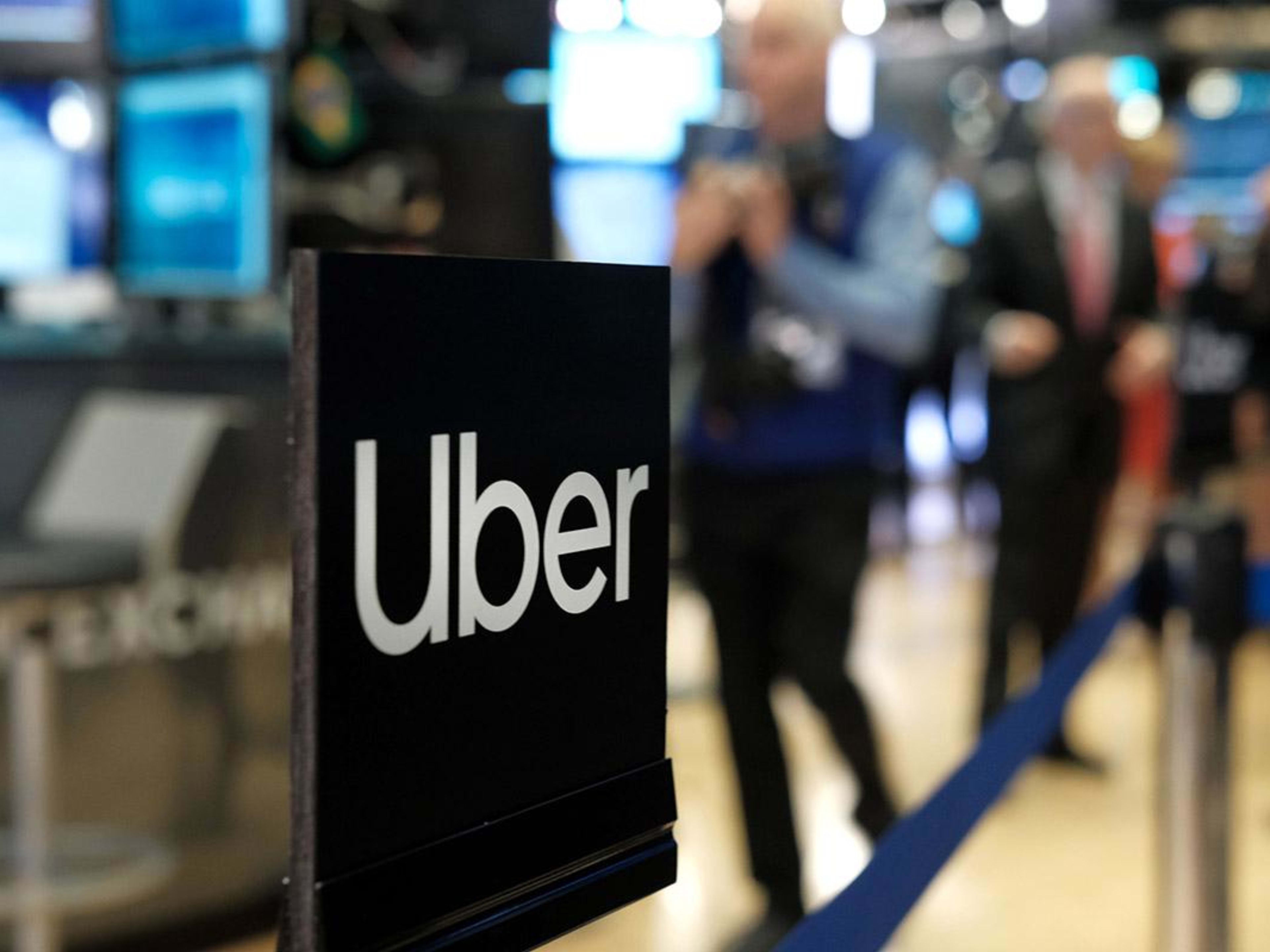 Articles by Michael Wiggins De Oliveira - TheStreet