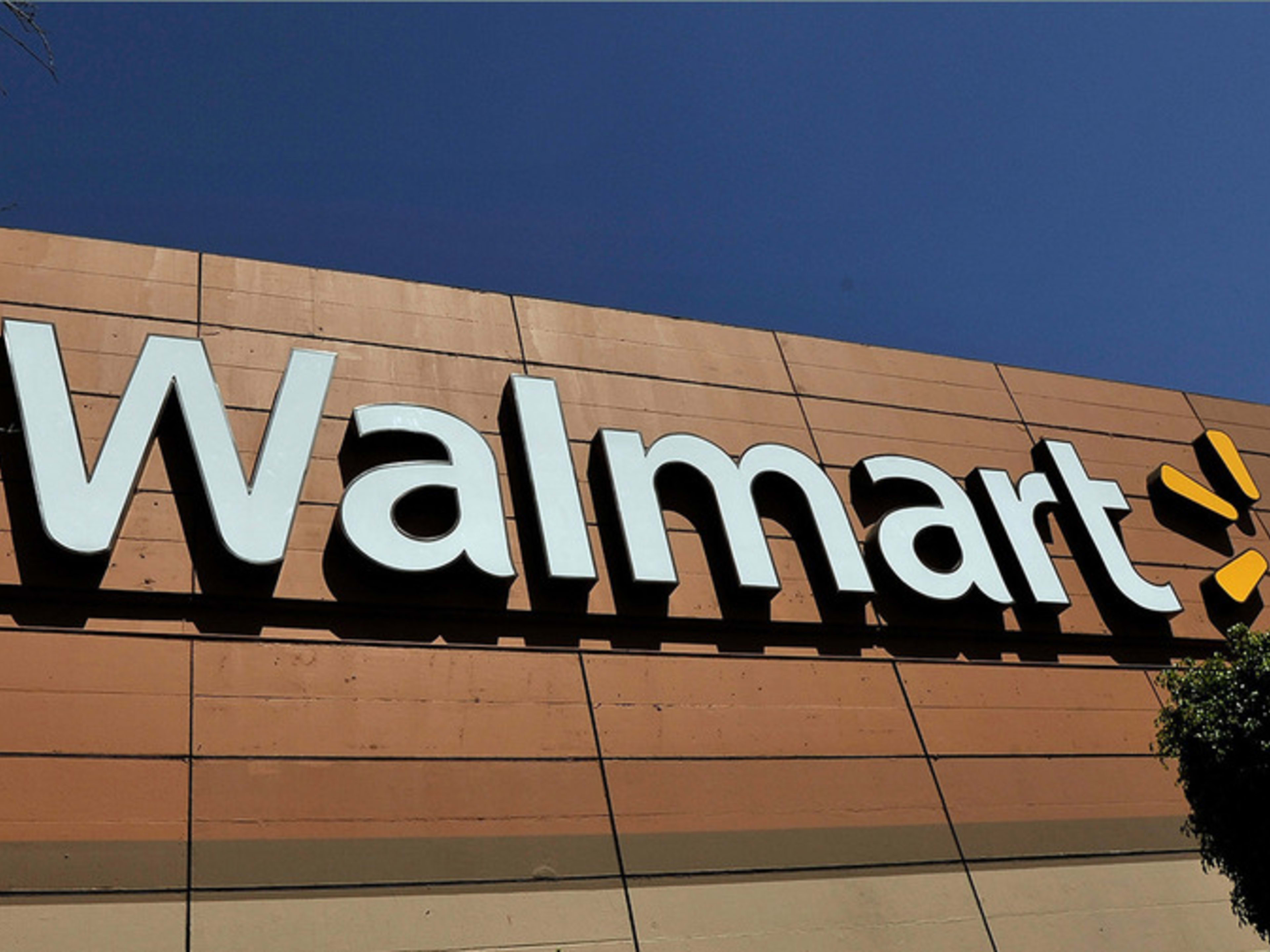 Walmart is selling $90 wire storage shelves for only $48 - TheStreet