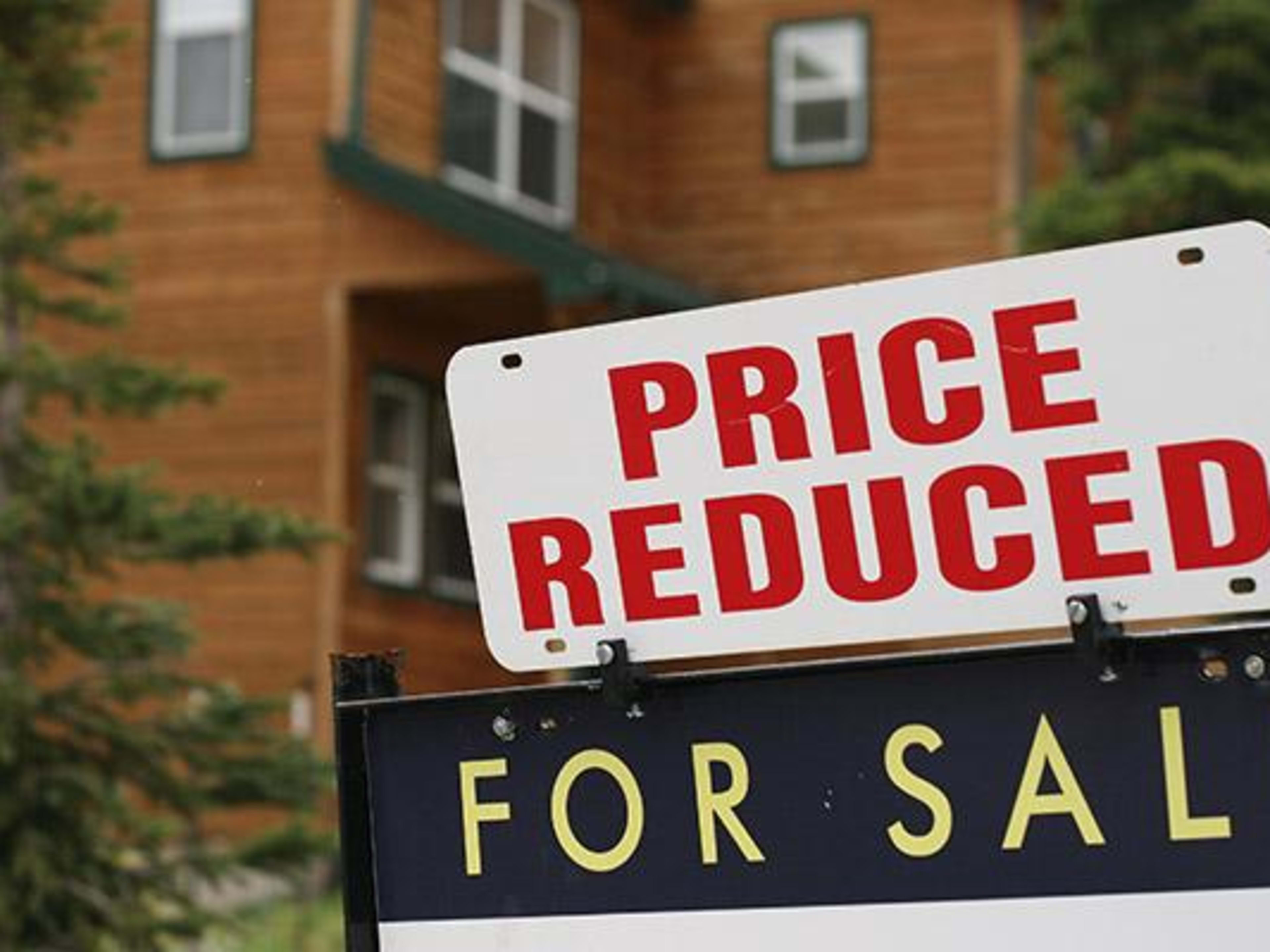 Housing Market & Real Estate News - TheStreet