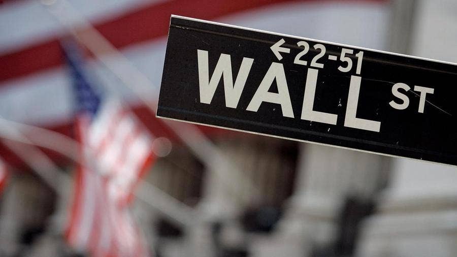 History of Wall Street: Timeline and Facts - TheStreet