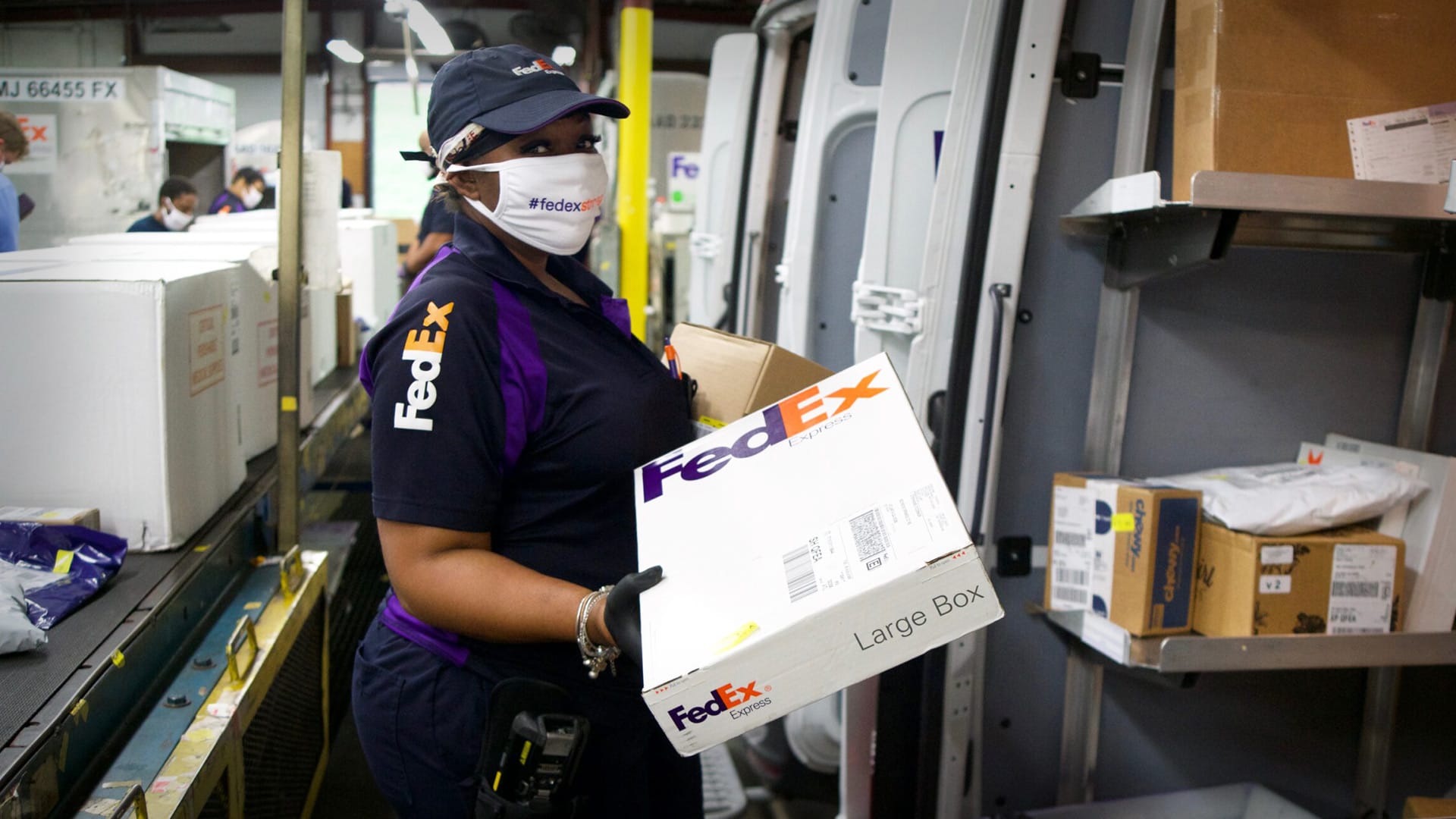 Another huge delivery company cuts workers, closes locations - TheStreet