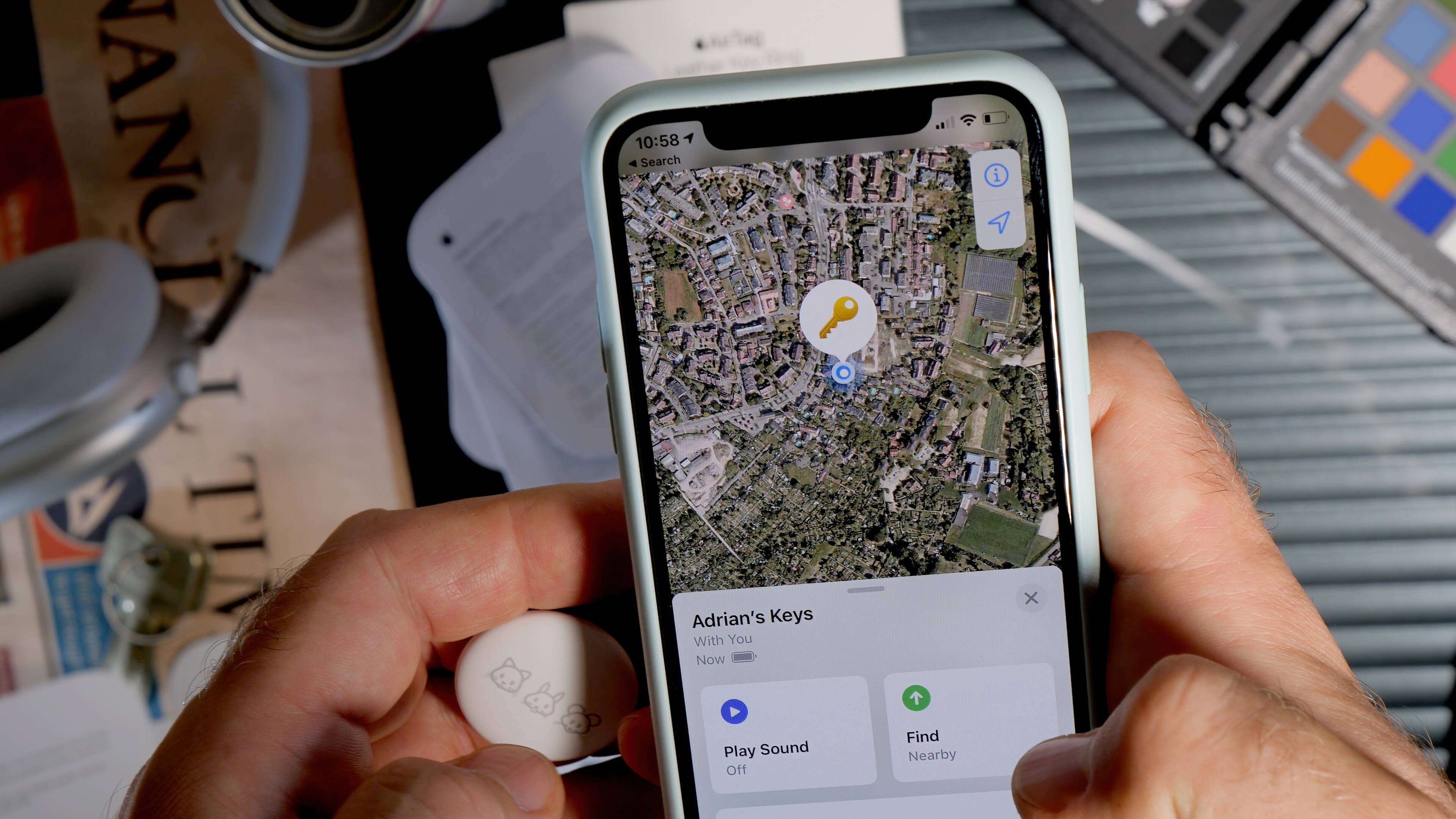 Apple iPhone users risk privacy loss, phone loss in new scam - TheStreet