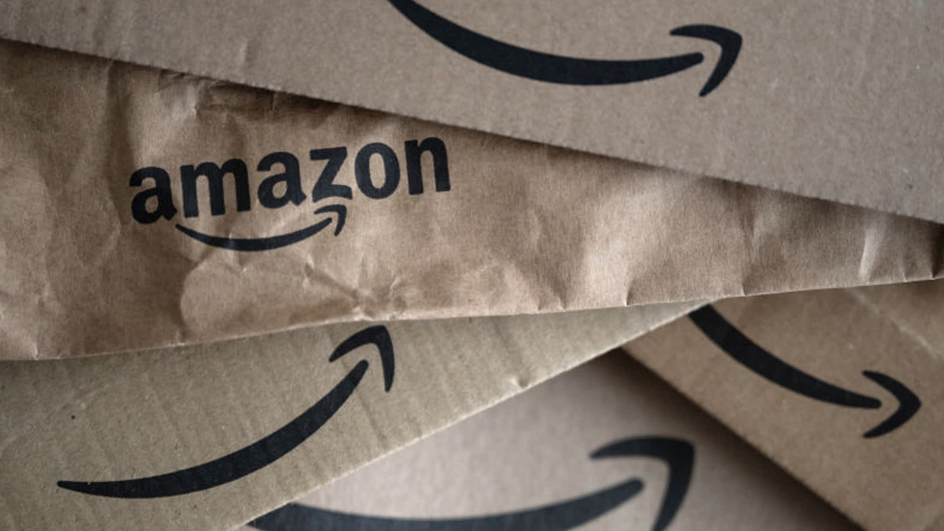 Amazon is selling a $40 travel backpack for only $22 - TheStreet