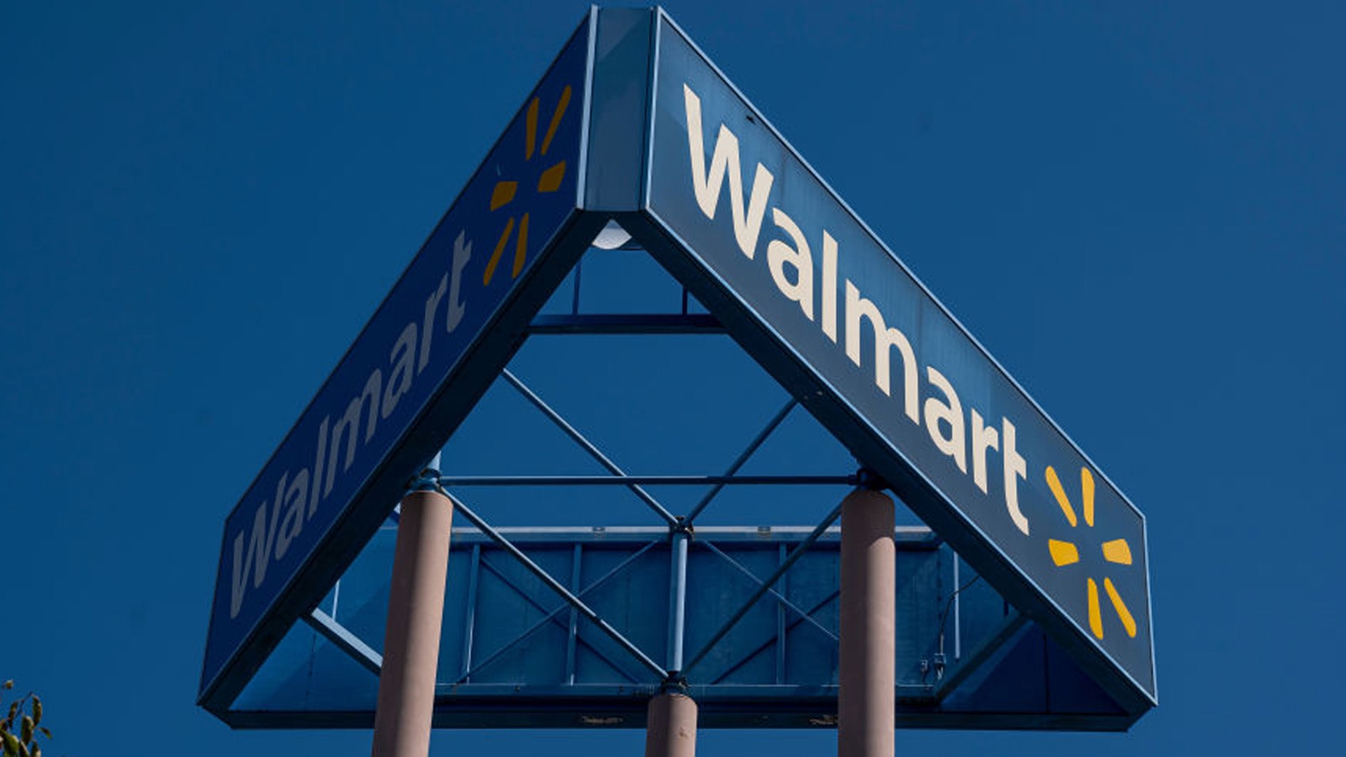 Walmart is selling a $189 rechargeable flashlight for $33 - TheStreet