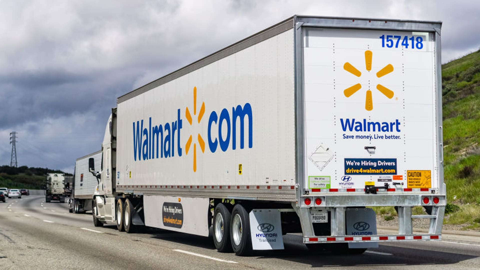 Walmart is selling a $70 ribbed long sleeve for only $13 - TheStreet