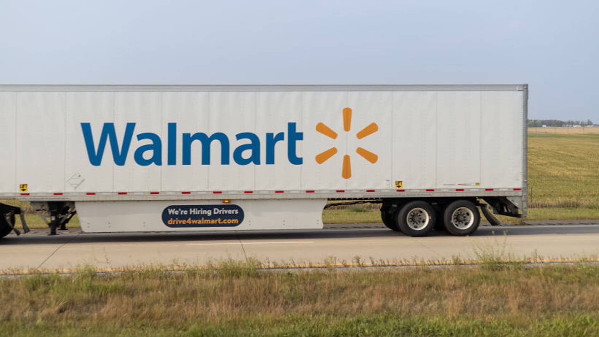 Walmart is selling a $200 2-in-1 laptop and tablet for $100 - TheStreet