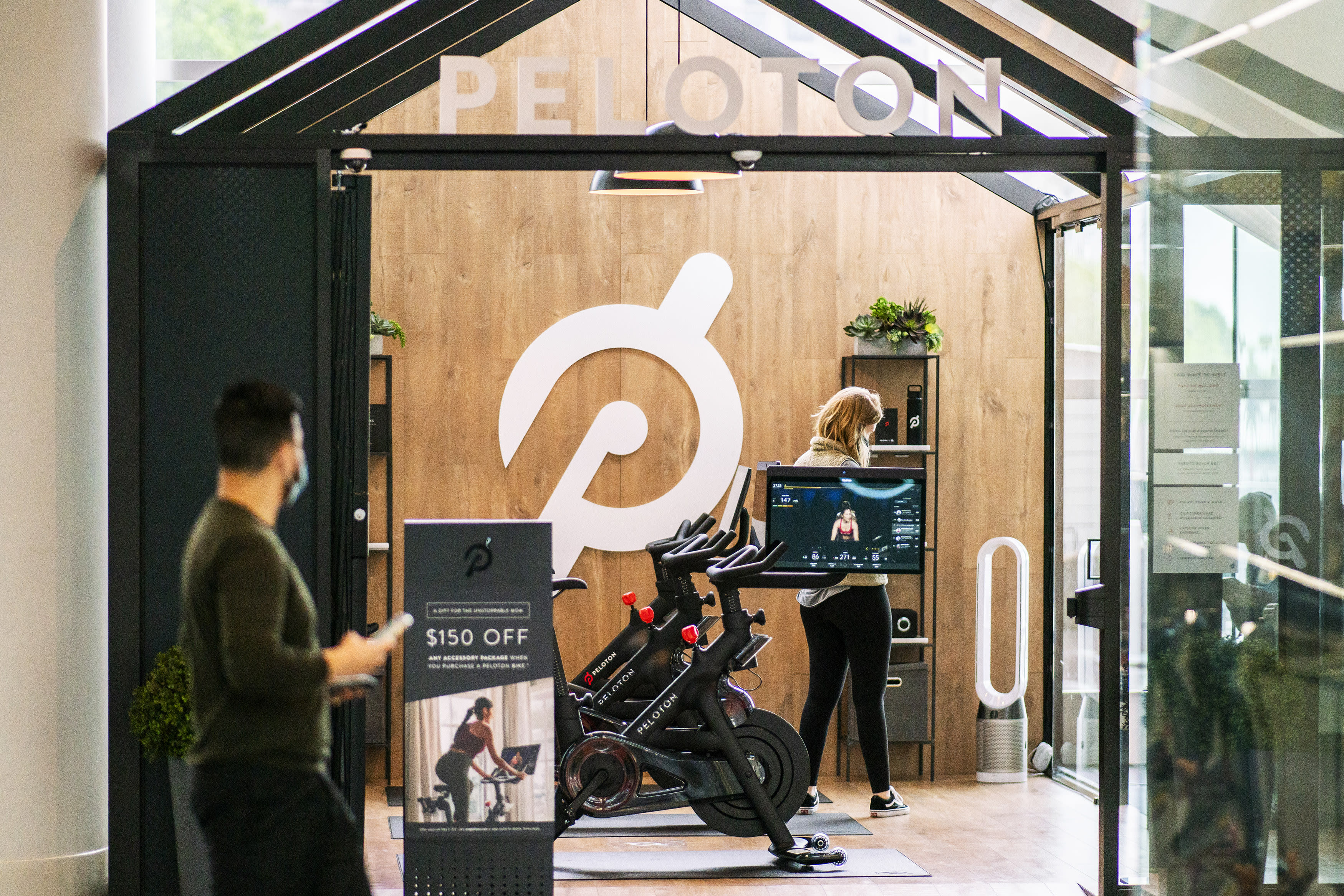 Peloton struggling with a quietly growing issue - TheStreet