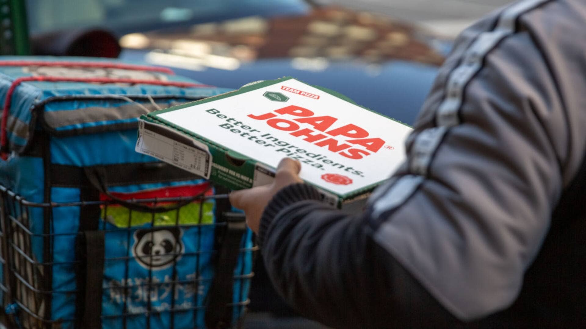 Papa Johns makes major menu change to win back customers - TheStreet