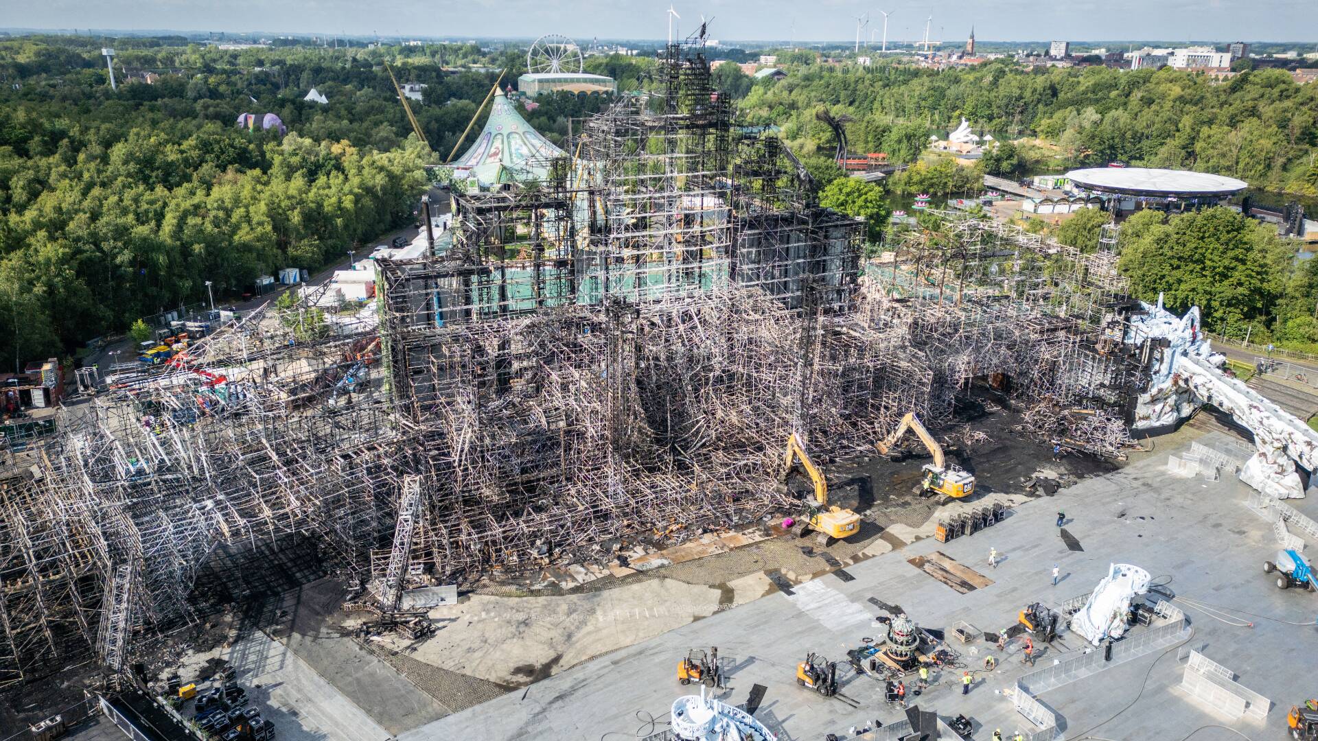 Disaster struck Tomorrowland, and then something shocking happened ...