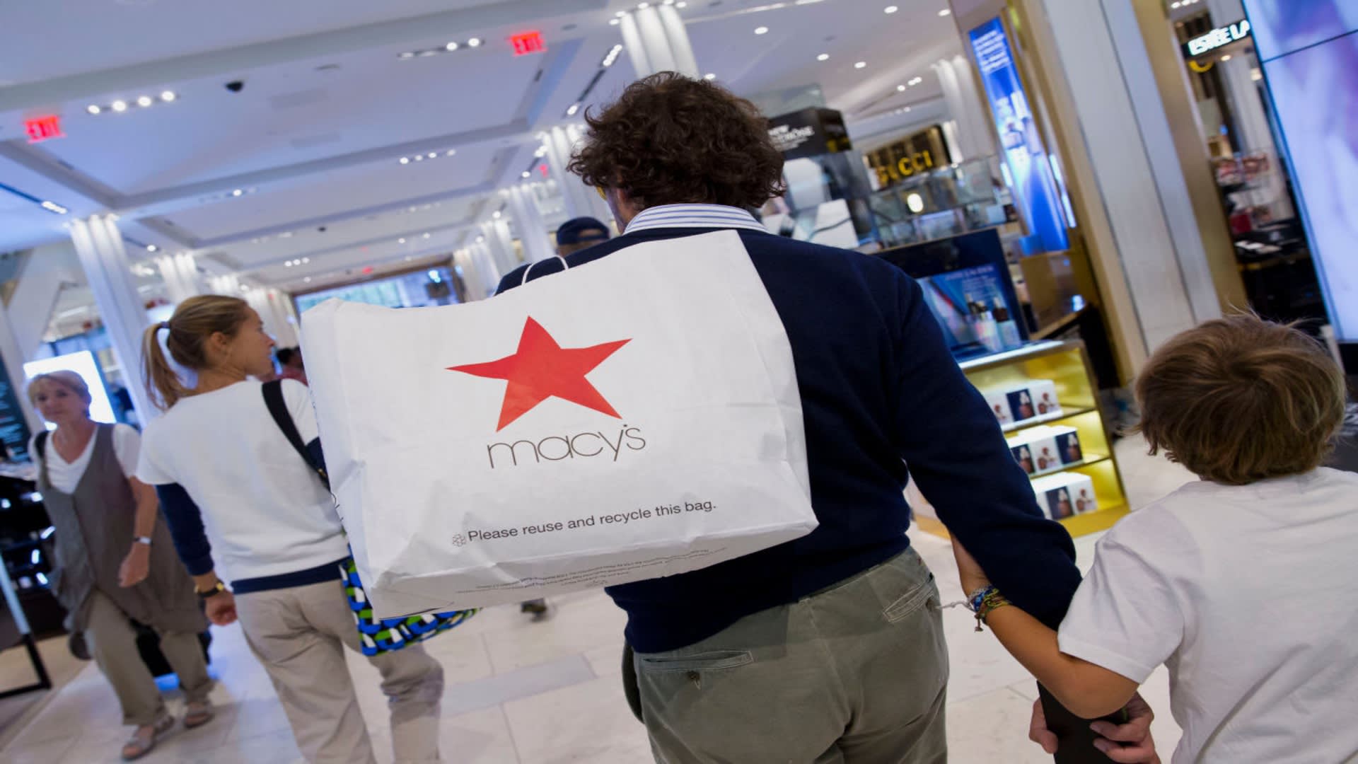 Macy's stock soars 20% as 125 stores drive surprising growth - TheStreet