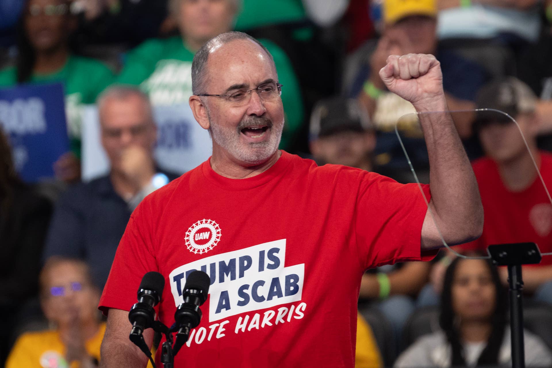 The UAW union is taking a step back from Stellantis dispute - TheStreet