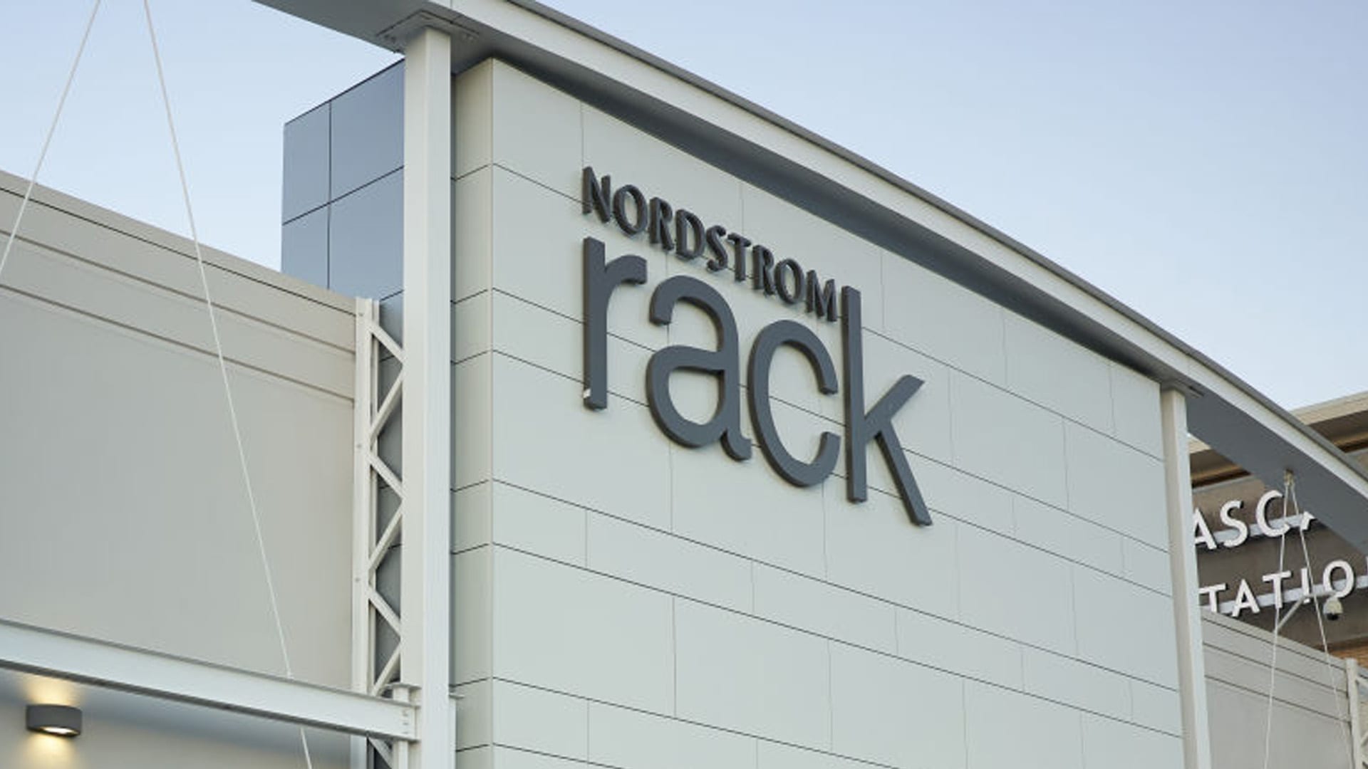 Nordstrom Rack is selling $170 Brooks running shoes for $97 - TheStreet