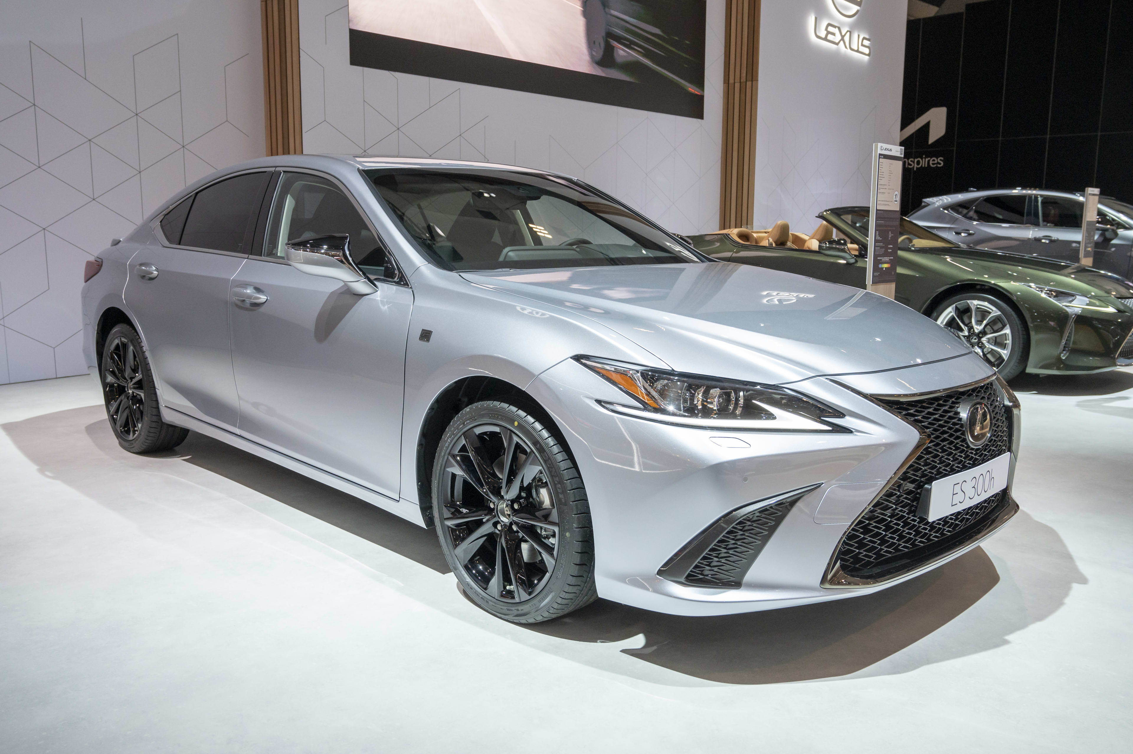 The best affordable fuel-efficient cars according to Consumer Reports ...