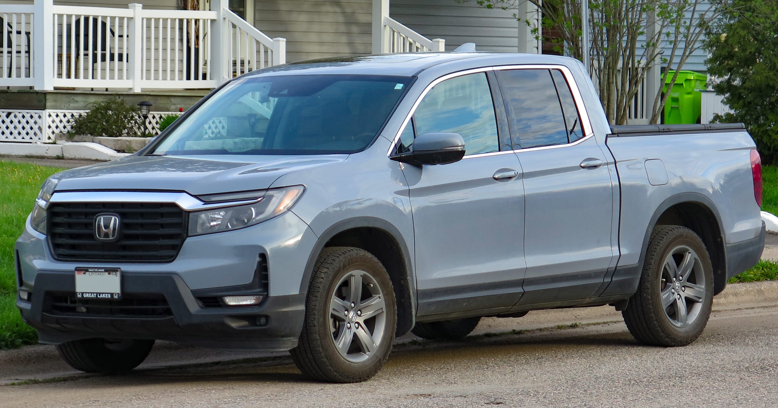 The best affordable fuel-efficient cars according to Consumer Reports ...