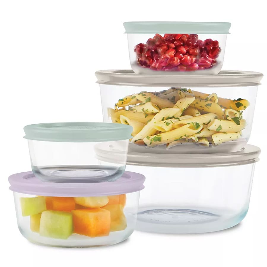Macy's is selling a 10-piece Pyrex food storage set for $20 - TheStreet