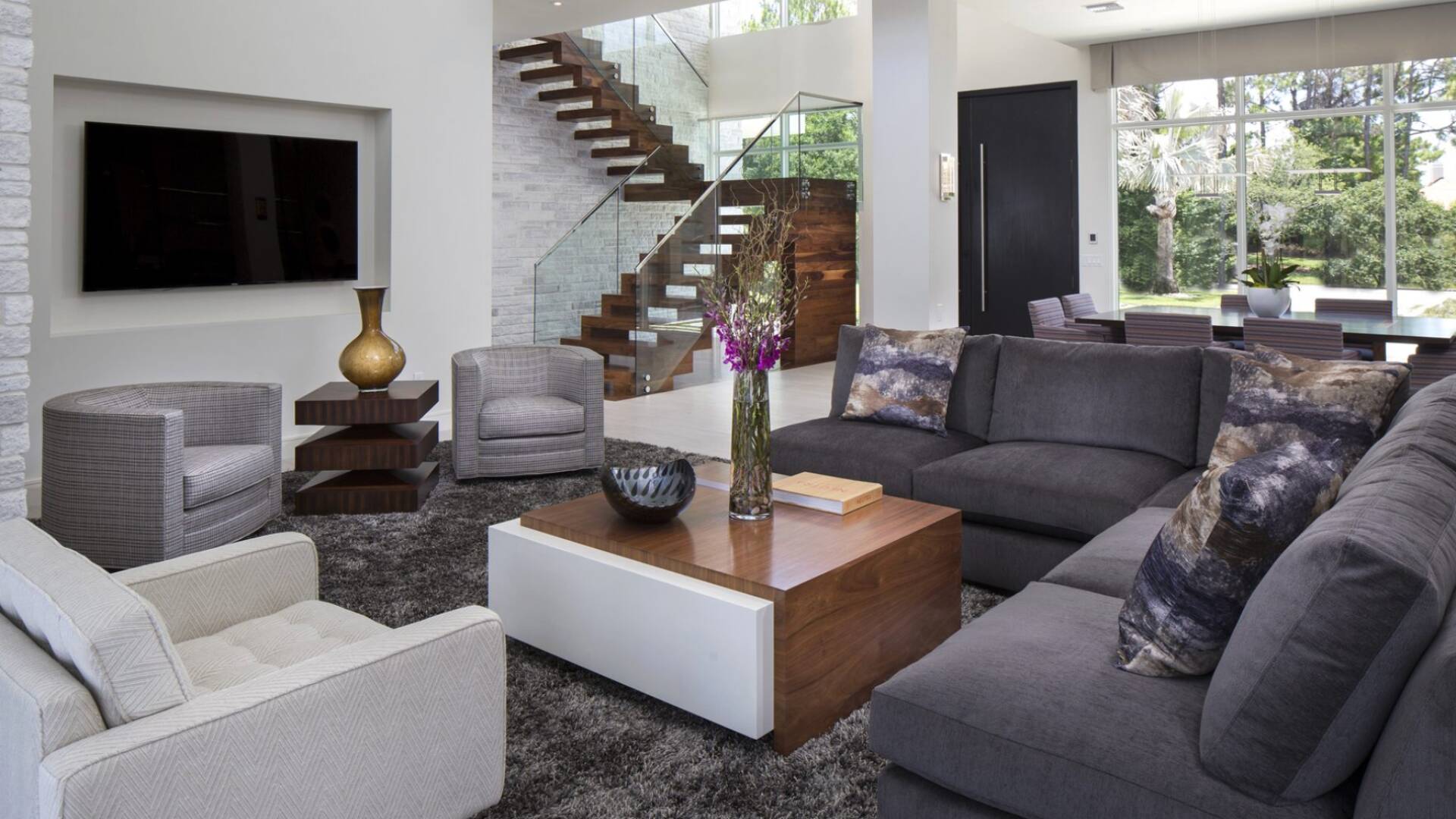 Luxury homebuilder files for Chapter 11 bankruptcy - TheStreet