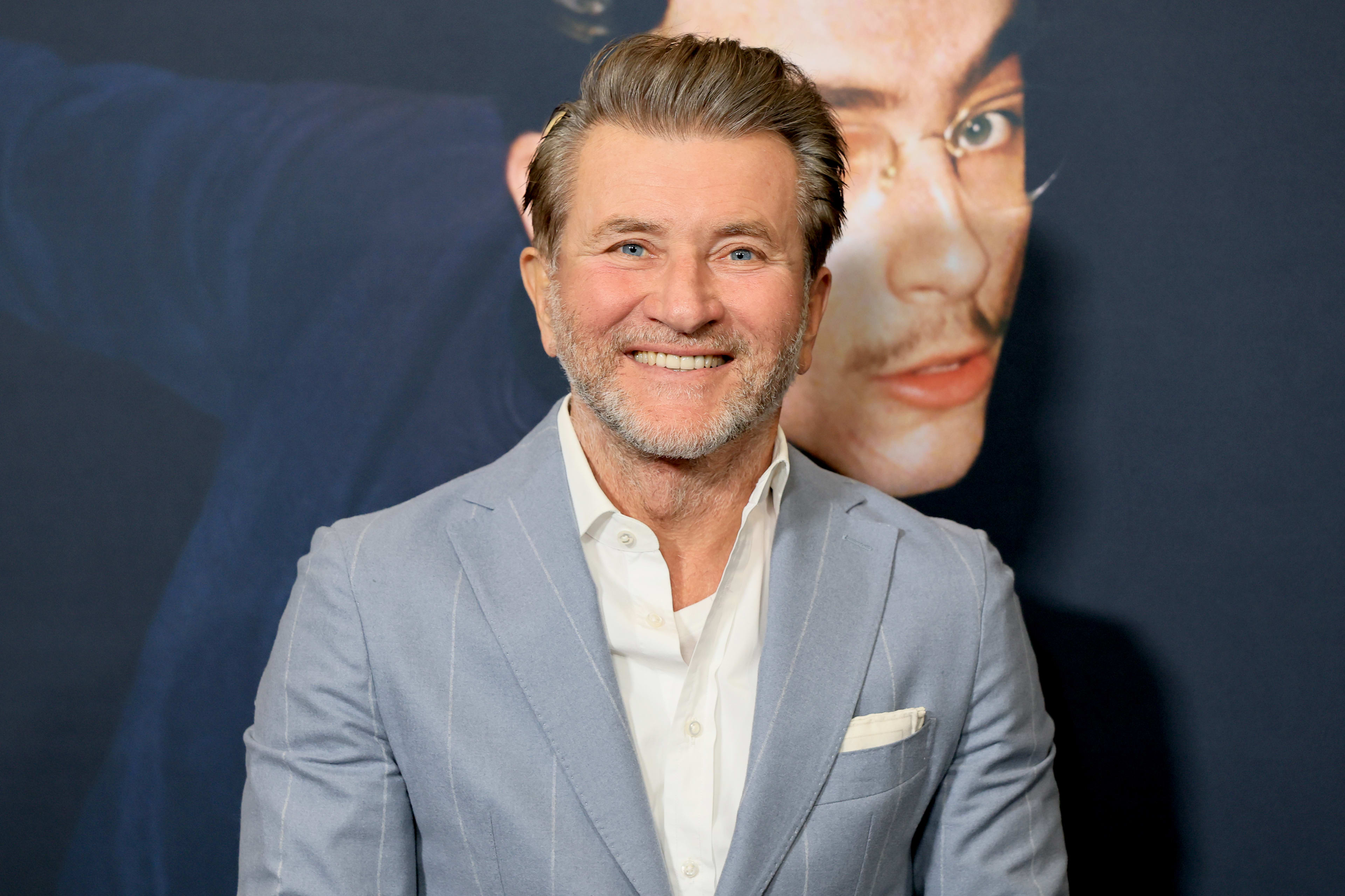 Robert Herjavec’s top 5 tips for building a profitable business - TheStreet