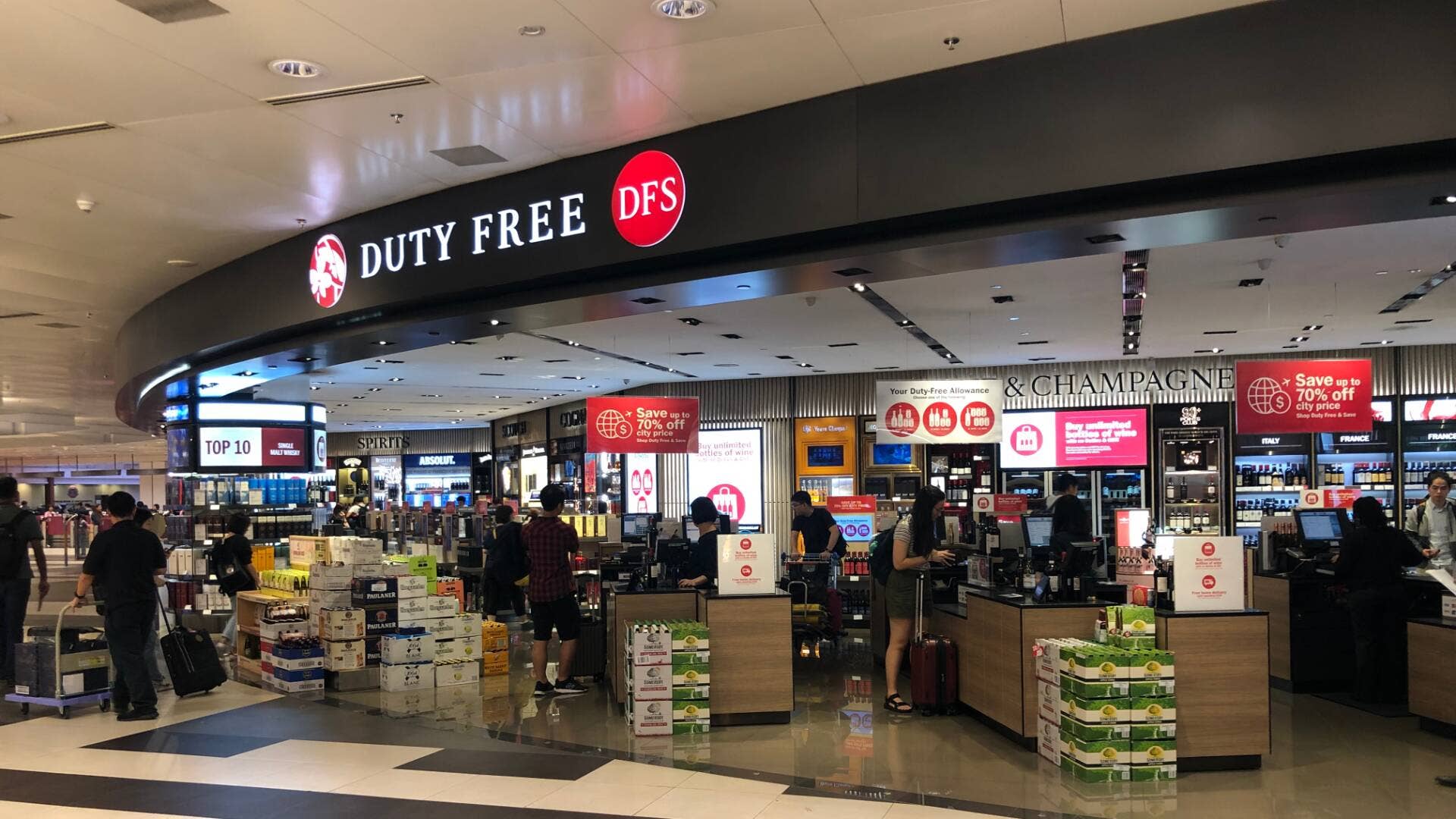63-year-old luxury retail chain shuts down key stores - TheStreet