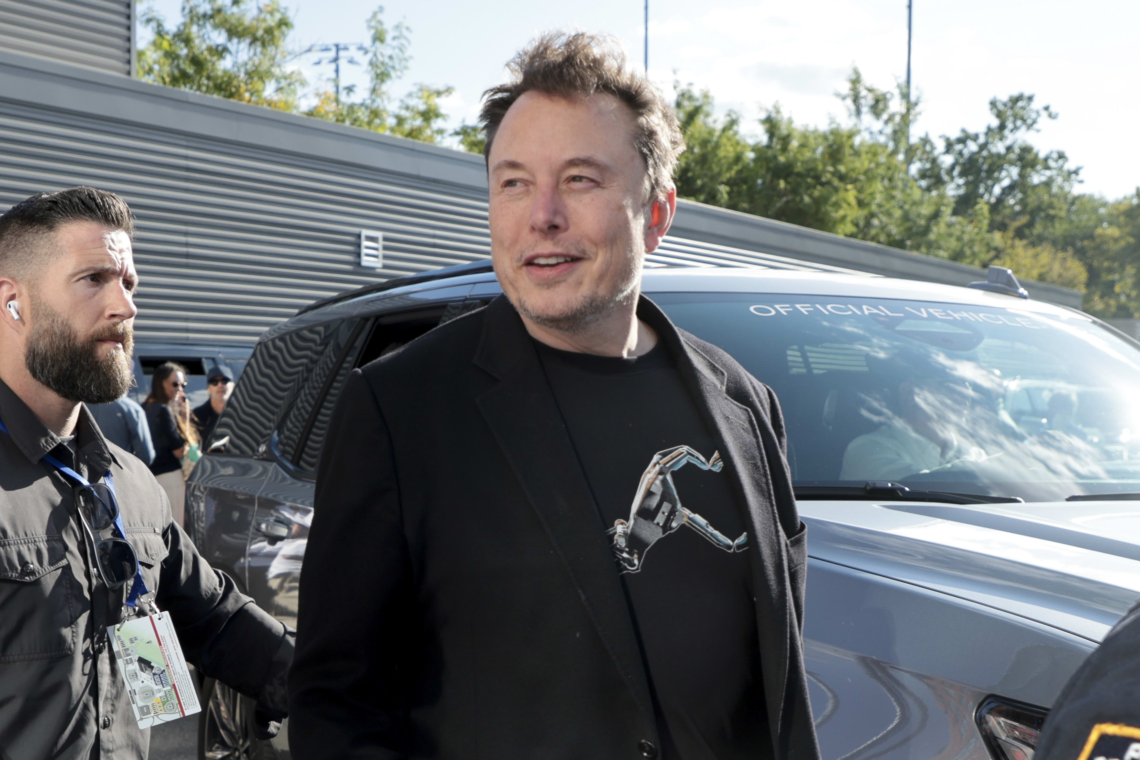 Elon Musk’s xAI reveals project of staggering size - TheStreet
