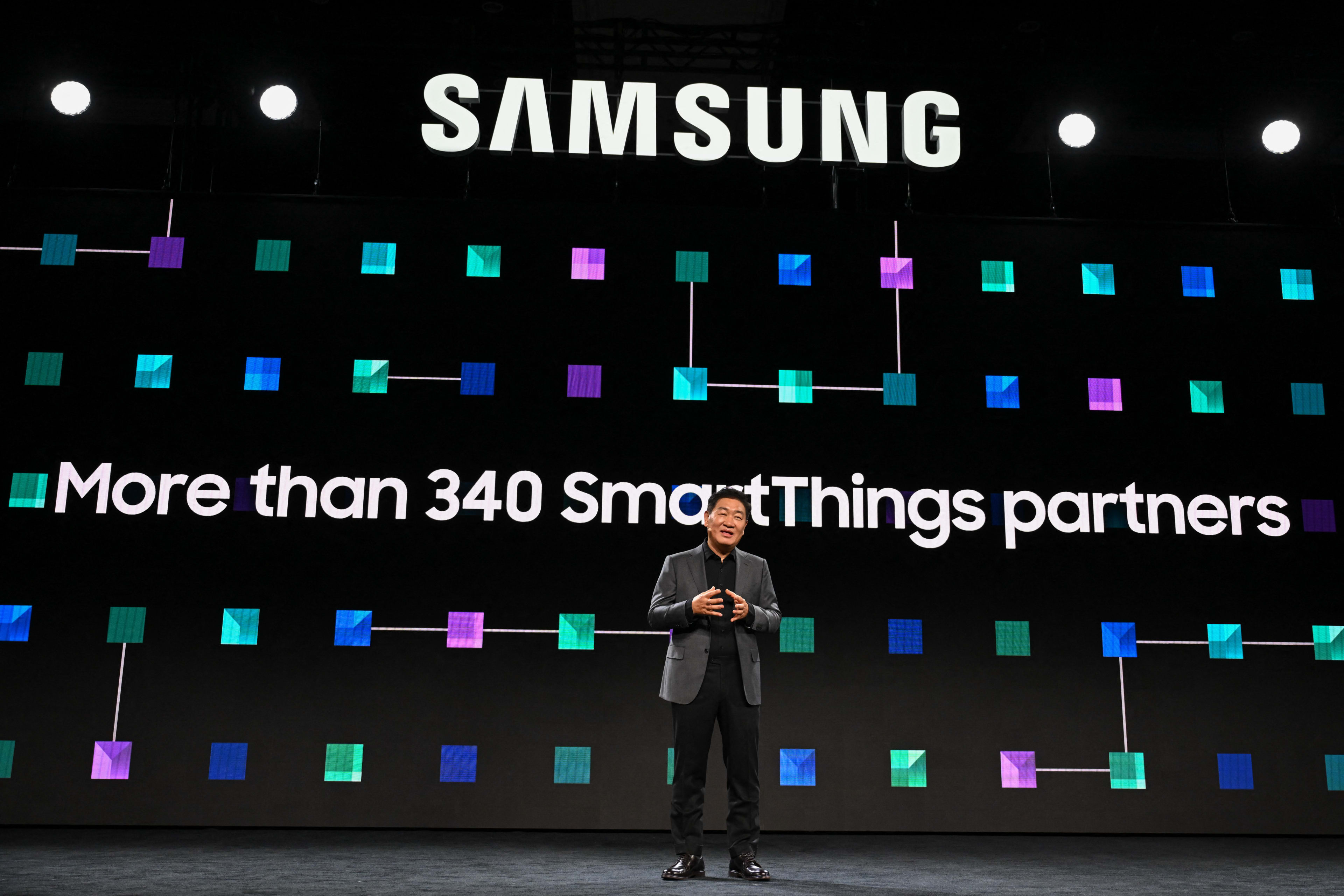 Samsung’s latest guidance sends a quiet signal to Micron investors ...