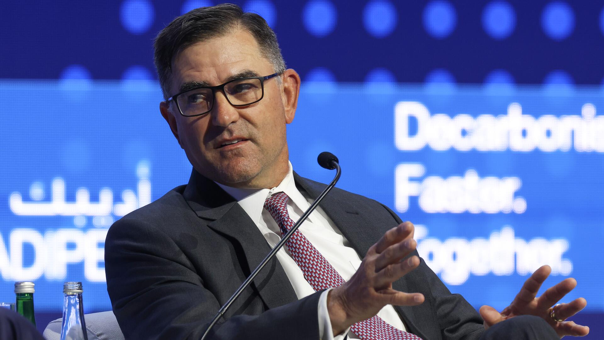 Venezuela oil ramp is wild card for SLB and Halliburton earnings ...