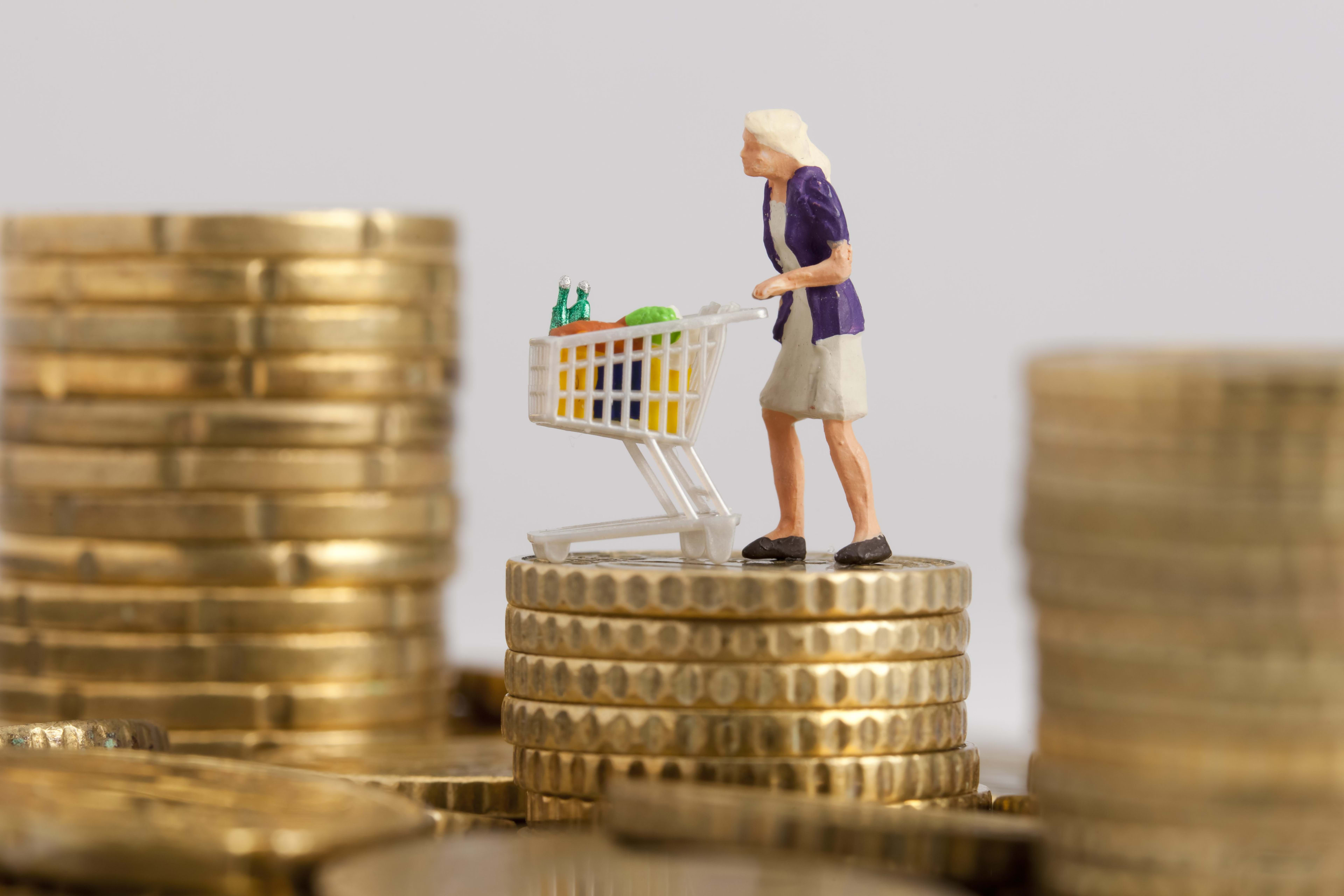 Clark Howard’s 5 best financial tips for smarter spending, saving ...