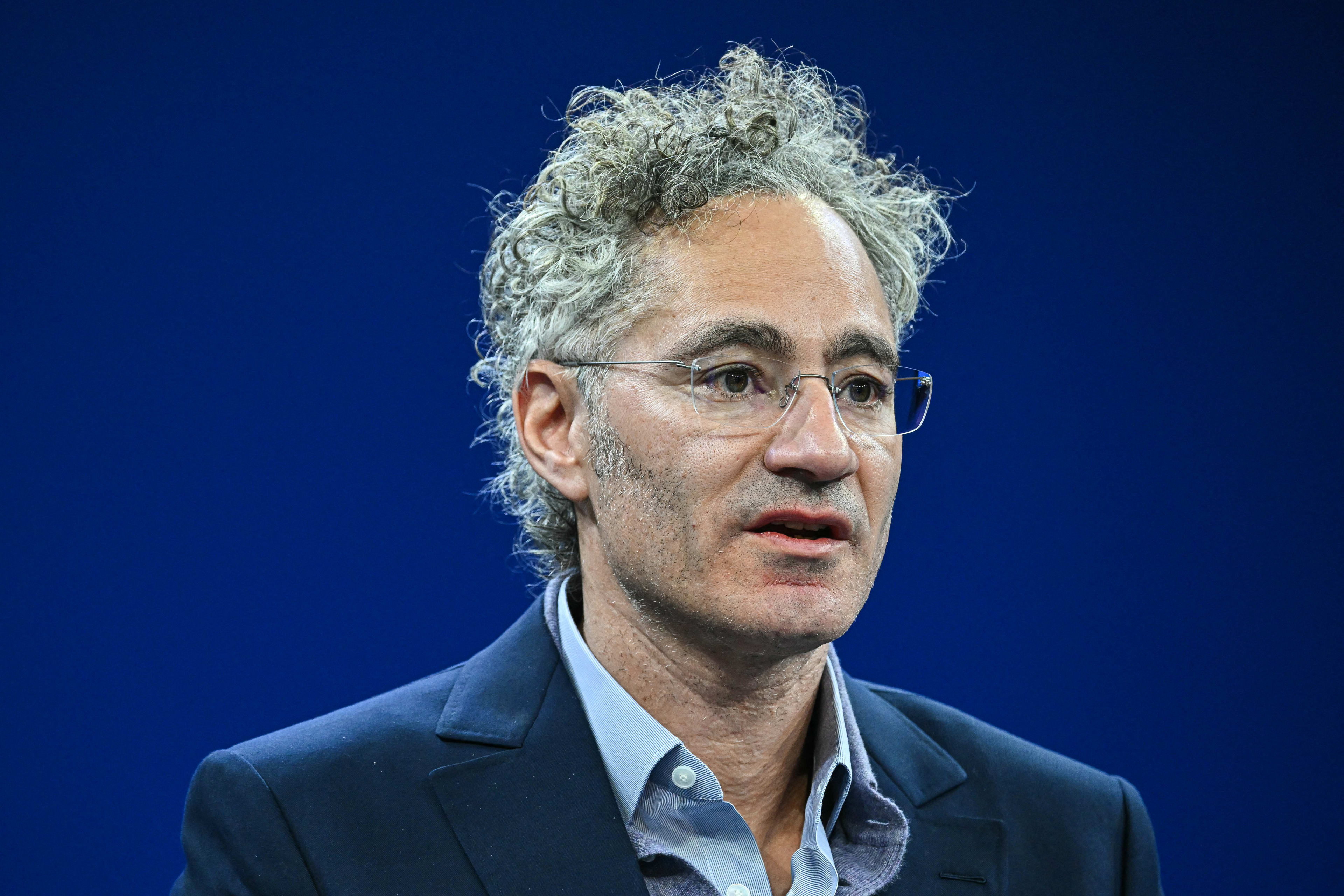 Top analyst revisits Palantir price target ahead of earnings - TheStreet